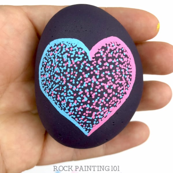 How to make an easy pointillism heart painted rock - Rock Painting 101