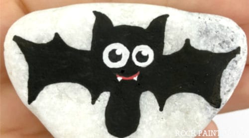 How to paint a bat for amazing Halloween rocks - Rock Painting 101
