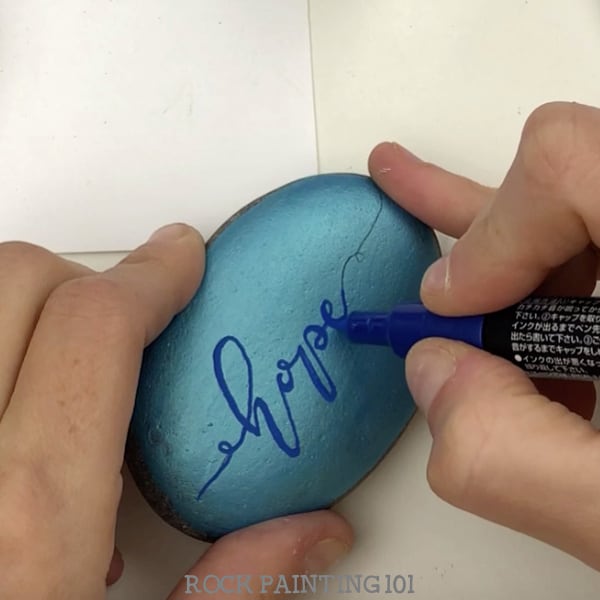 How to use carbon paper to hand letter on rocks - Rock Painting 101