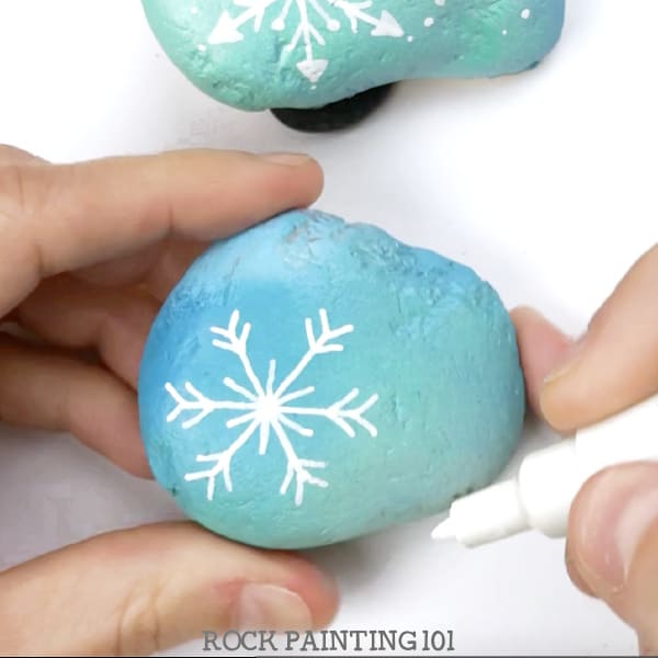 How to draw a snowflake to make a fun winter painted rock