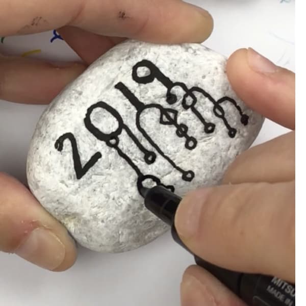 How to draw dangles from numbers, perfect for New Years!