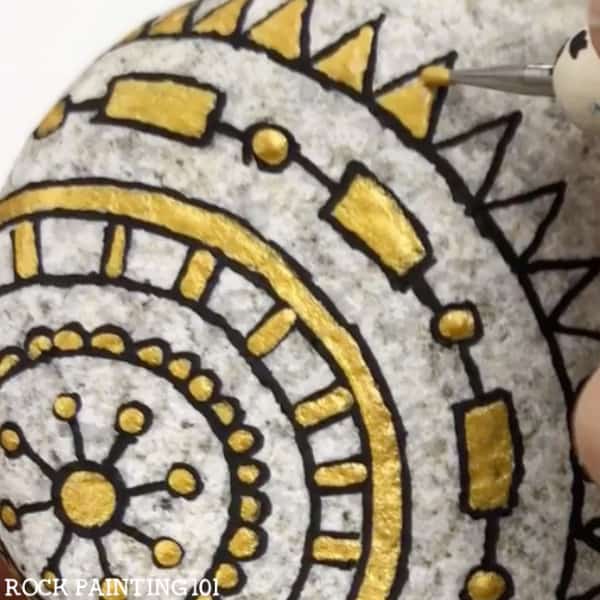 Easy Mandala Art for Rocks - Rock Painting 101