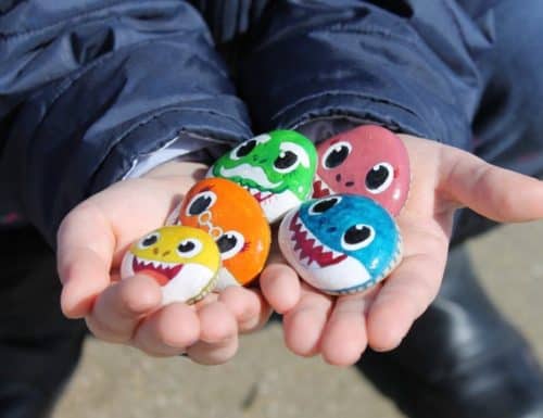 10 Easy Beach Rock Painting Ideas To Get Geared Up For Summer - Rock ...