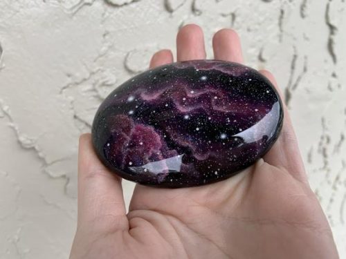 13 Painted Galaxy Rocks That Will Have You Dreaming of Space